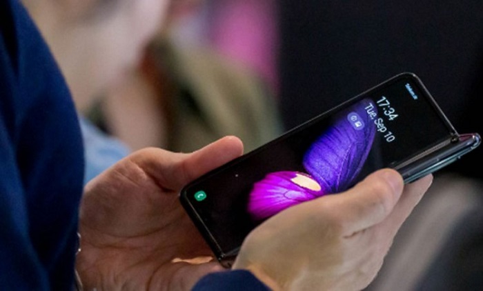 Novi pametni telefon pokreće lavinu i zauvijek mijenja način upotrebe ...