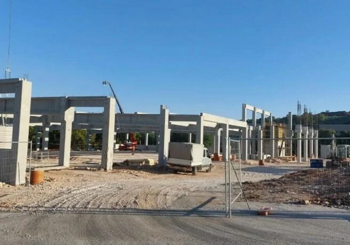 Najbogatiji Nijemac gradi šoping centar u srcu Dalmacije - Biznis Info Najbogatiji Nijemac gradi šoping centar u srcu Dalmacije - Biznis Info