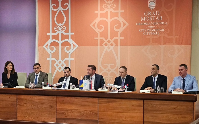 Potpisan ugovor za letove Mostar - Beograd - Biznis Info