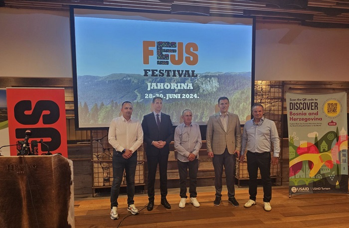 Otvoren FeJS Festival Jahorina, turisti iz BiH i regiona okupirali ...