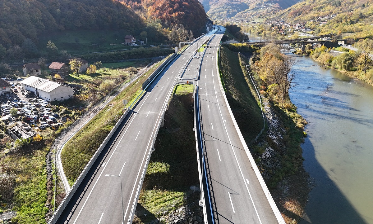 RS diže kredit od 299 miliona eura za dvije dionice autoputa - Biznis Info